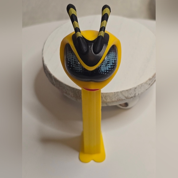 Other | Bugz Big Bee Wasp Pez Candy Dispenser | Poshmark